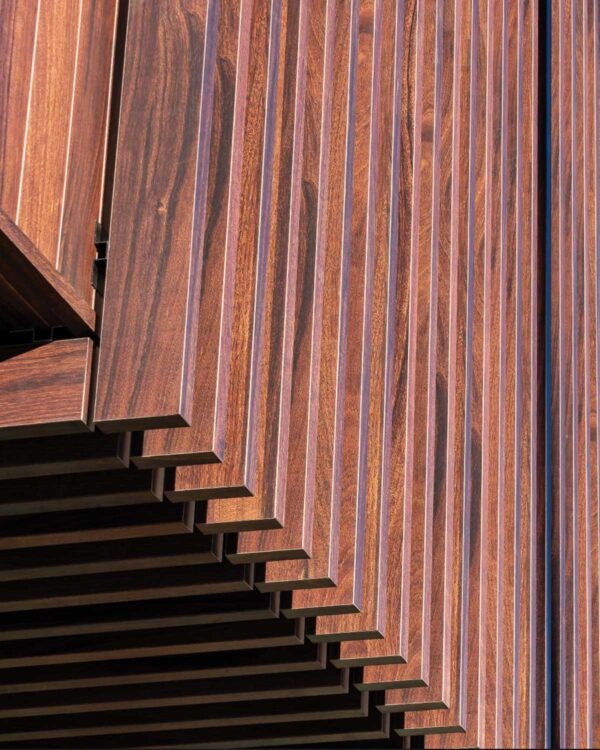 DIZAL Aluminum Faux Wood Battens - Modern Materials